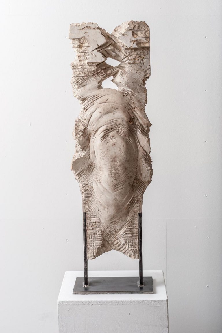BILDHAUER | BILDHAUEREI | Christoph Traub | Haut 3 | 2014 | Jura, Stahl ...